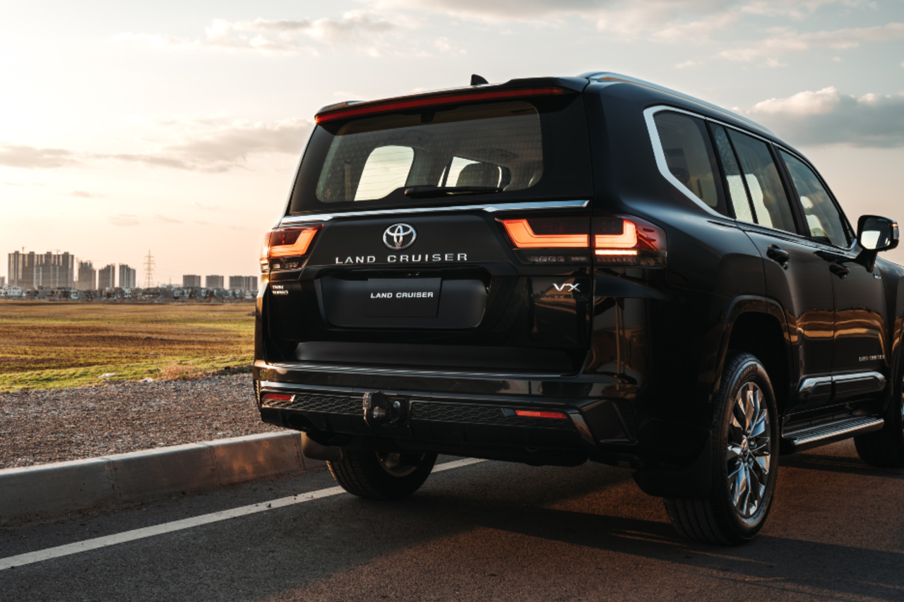 Land Cruiser 300 | Toyota
